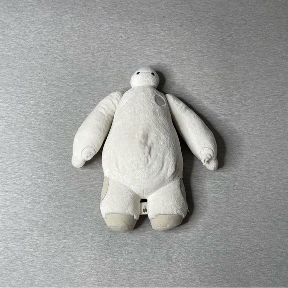 Disney | Toys | Disney Baymax 5 Big Hero 6 Swivel Arms White Plush | Poshmark